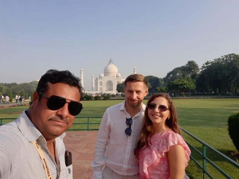 Agra: Taj Mahal and Mausoleum Guided Tour Skip-the-Line - In-Depth Look at the Itinerary
