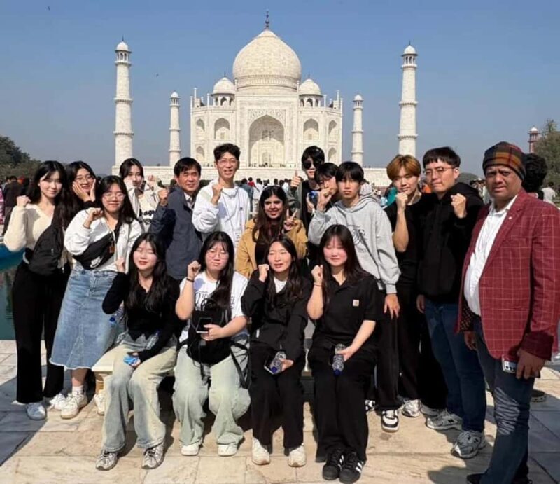 Agra: Taj Mahal Express Entry Tickets w/ Local Expert Guide - A Closer Look at the Tour Experience