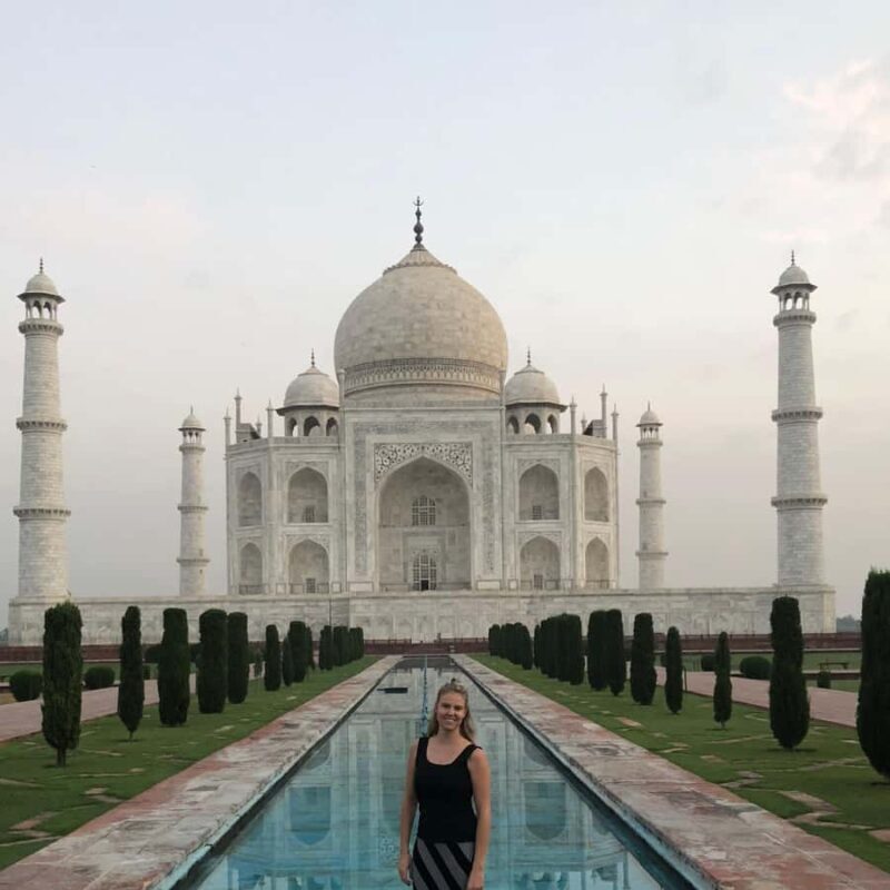 Agra: Taj Mahal Fast Track Entry Ticket - Key Points