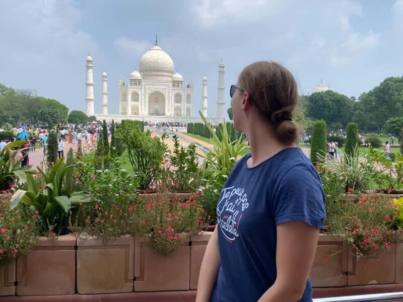 Agra: Taj Mahal, Fort & Fatehpur Sikri Tour with Transfers - Key Points