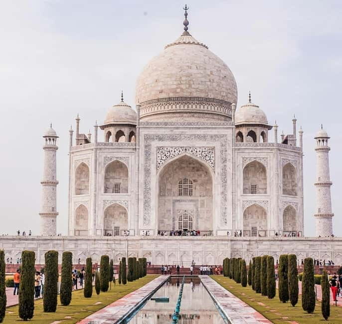 Agra: Taj Mahal Guided Tour with Photographer & Rental Saree - FAQ