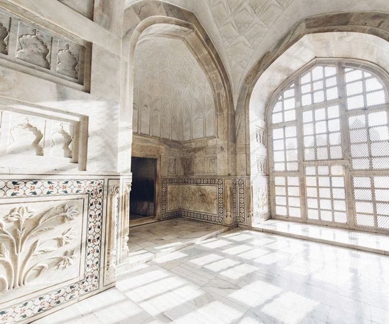 Agra: Taj Mahal Guided Tour with Skip The Line - The Sum Up