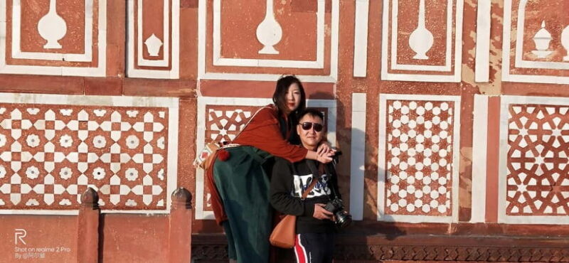 Agra: Taj Mahal & Mausoleum with Skip-the-Line Entry & Guide - What’s Included and What’s Not