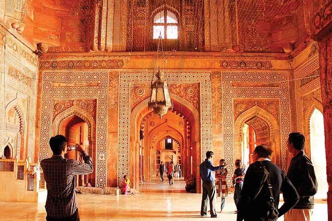 Agra: Taj Mahal Skip-the-Line Guided Tour with Optional Add-ons - Practical Tips and Considerations