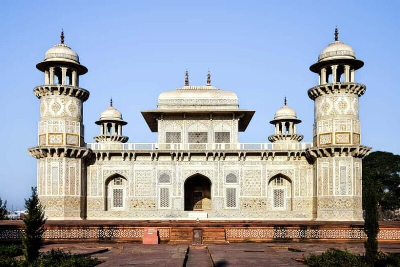 Agra: Taj Mahal Skip the line Guided Tour with options - Key Points