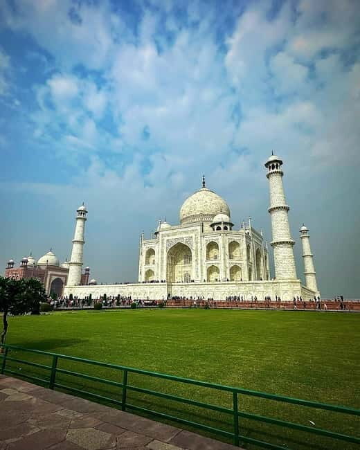 Agra: Taj Mahal Sunrise and Agra Fort Half-Day Guided Tour - Frequently Asked Questions