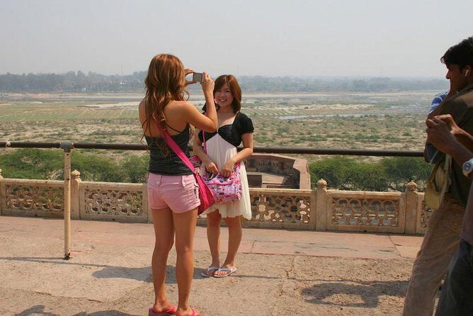 Agra Taj Mahal Tour in Same Day Returns - Authentic Experiences and Traveler Insights