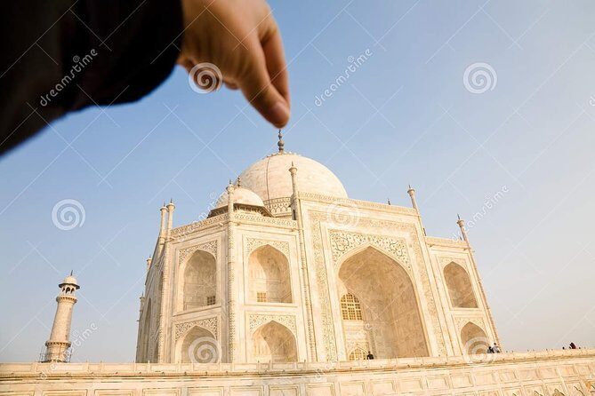 Agra TajMahal Tour by Gatiman Exp. Train - FAQ