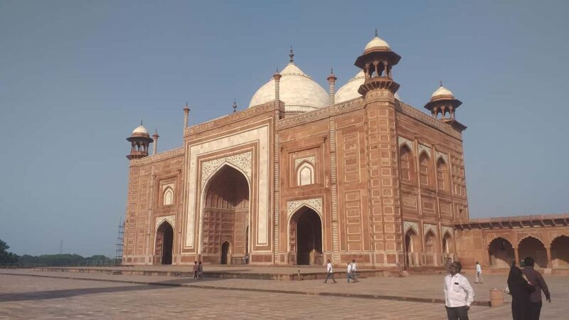 Agra Three World Heritages Sites Tour From Goa with Flights - Key Points