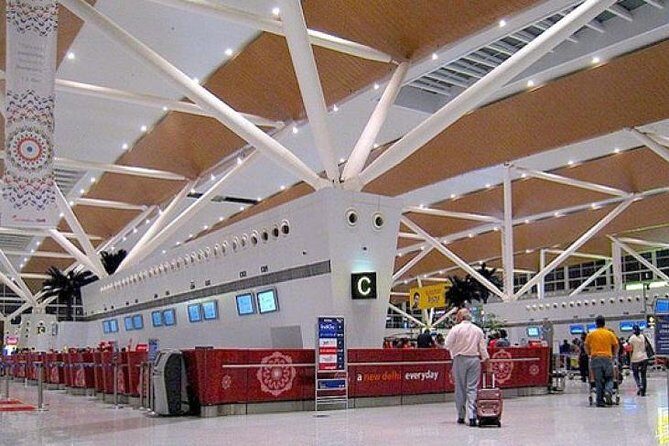 Agra to Delhi Airport or Hotel drop - The Pros and Cons