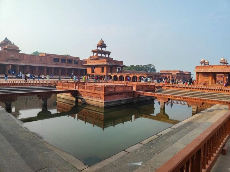 Agra to/from Jaipur with visiting stepwell & Sikri All Incl. - Who Should Consider This Tour?