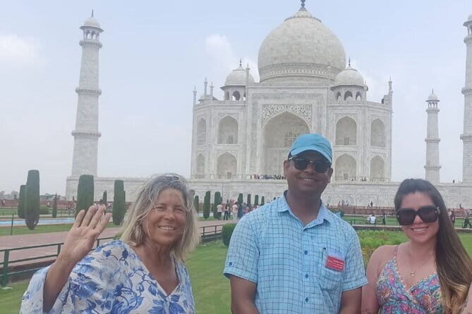Agra tour by Train - Introducing the Agra Tour by Train