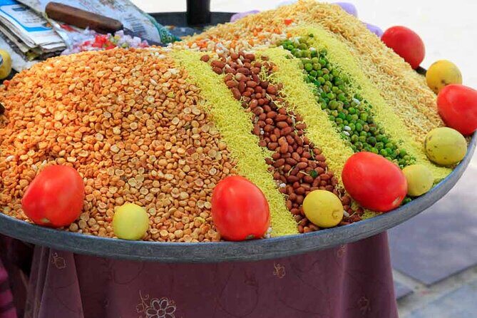 Agra Walking And Tasting Guided Tour - Who Should Consider This Tour?