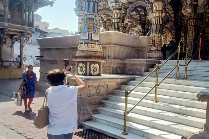 Ahmedabad Heritage Trail: A Journey Through Time - Authentic Experience and Authenticity Concerns