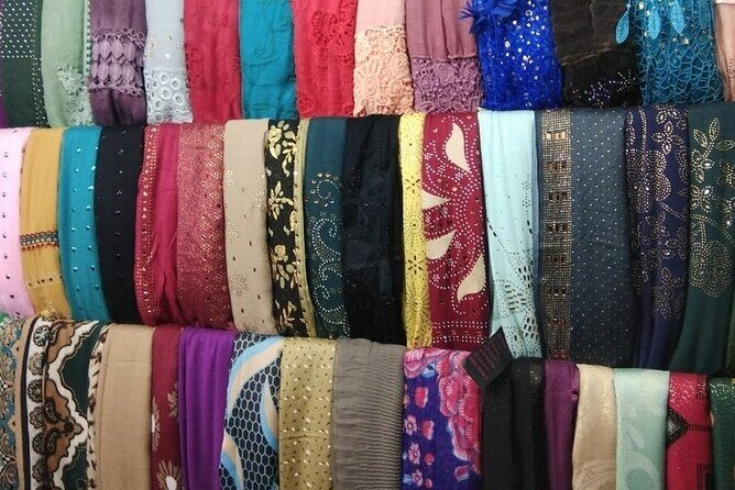 Ahmedabad's Colorful Manek Chowk Bazaar - The Transportation & Logistics