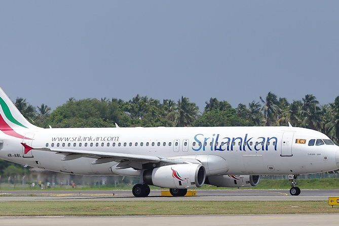 Ahungalla to Colombo Airport - Practical Tips for Booking and Traveling