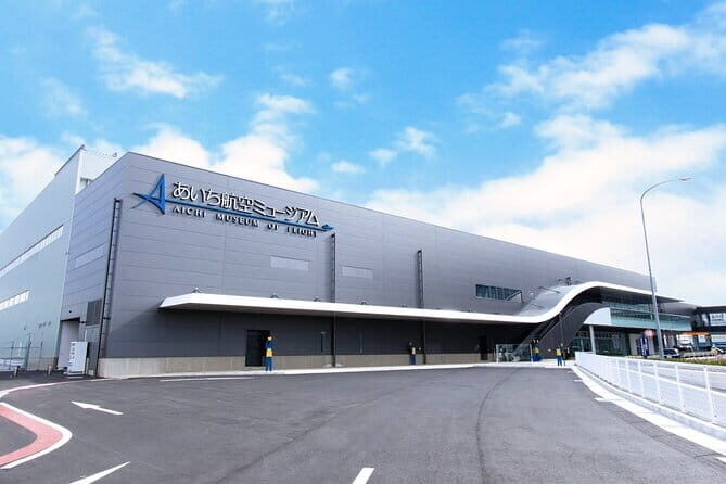 Aichi Museum of Flight Tour from Nagoya with English Guide - Aichi Museum of Flight Tour from Nagoya with English Guide