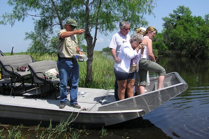 Airboat Swamp and Destrehan Plantation Tour from New Orleans - Full Review: An Authentic, Well-Rounded Day Out