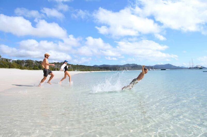 Airlie Beach: Great Barrier Reef & Whitehaven Beach Tour - FAQ