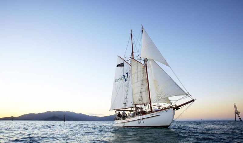 Airlie Beach: Providence Whitehaven Day Sail with Snorkeling - The Vessel and the Sailing Experience