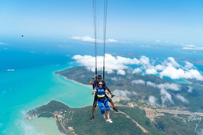 Airlie Beach Tandem Skydive Over the Whitsunday Islands - The Experience’s Highlights and Unique Features