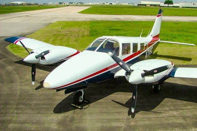 Airplane Transfer between Ratmalana Airport (RML) and Hingurakgoda Airport (HIM) - The Experience from a Traveler’s Perspective
