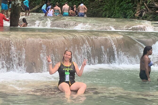 Airport /Hotel Transfer Norman Manley airport and Montego bay - Walking Through Your Kingston to Ocho Rios Transfer