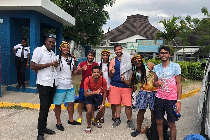 Airport MBJ Round Trip Transfer to Ocho Rios Airbnb Home, Resorts - What’s Included and What’s Not