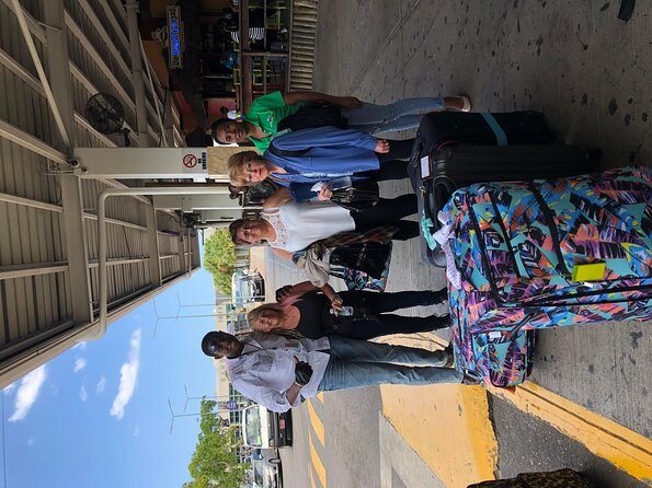 Airport MBJ Round Trip Transfers, to Montego Bay Airbnb & Resorts - What Does the Transfer Experience Look Like?