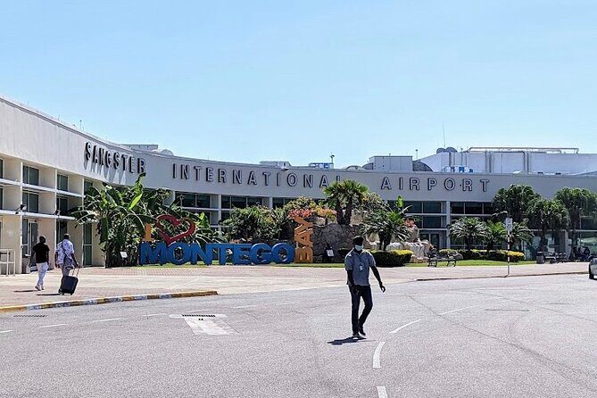Airport Pickup and Drop-Off in Montego Bay only - An In-Depth Look at the Private Transfer Service