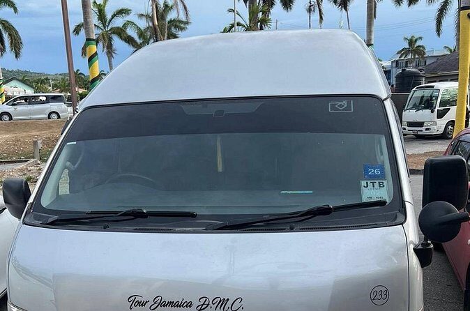 Airport Pickup and Drop off to any Hotel, Airbnb in Montego Bay - FAQs