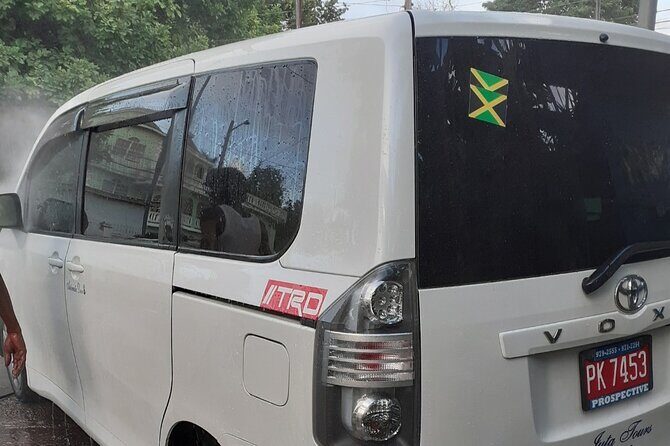 Airport Pickup and Drop-offs (Going out of Montego Bay) - Key Points