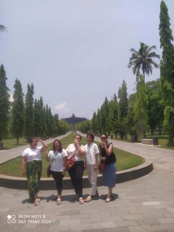 Airport Pickup Continued Borobudur or Prambanan Temple Tour - Exploring Borobudur: The Largest Buddhist Temple