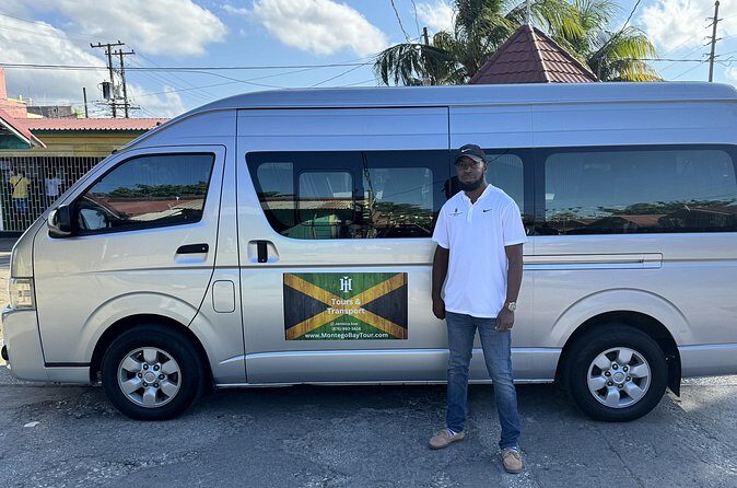 Airport Shuttle - Montego Bay, Falmouth, Negril, Grand Palladium - Who Should Consider This Service?