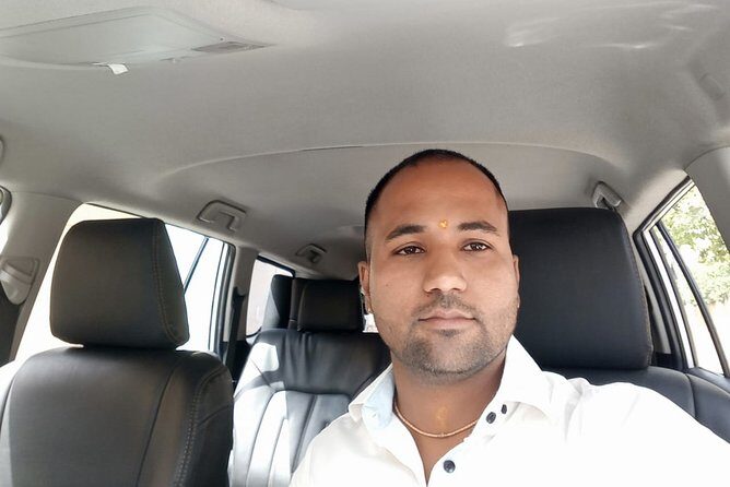 Airport Taxi: Round Trip Transfer Between Delhi & Delhi Airport DEL - Why Choose This Transfer?