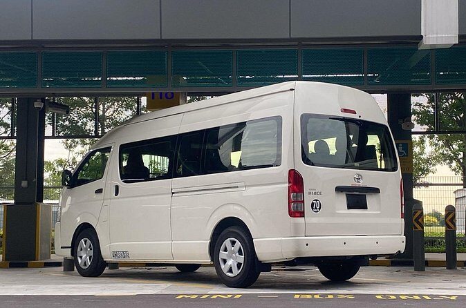 Airport to Hotel or Hotel to Airport Transfer in Singapore - Who Will Benefit from This Service?