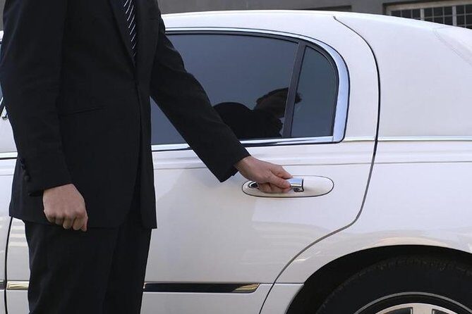 Airport Transfer/ Athens Greece - The Booking Experience and Flexibility