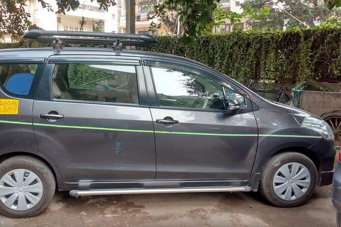 Airport transfer in Delhi (Per Way by Sedan, SUV and Tempo) - What You Can Expect from This Delhi Airport Transfer