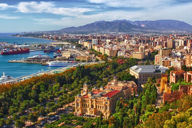 Airport Transfer: Malaga Airport AGP to Malaga by Luxury Car - How the Itinerary Runs