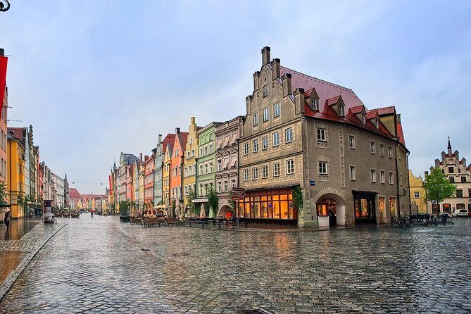 Airport Transfer: Munich Airport MUC to Munich by Luxury Van - Key Points