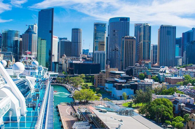 Airport Transfer: Sydney Airport SYD to Sydney by Business Car - Who Should Consider This Service?
