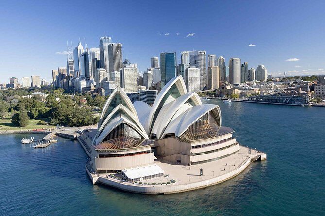 Airport Transfer: Sydney to Sydney Airport SYD by Luxury Van - An Honest Look at the Sydney Airport Private Transfer