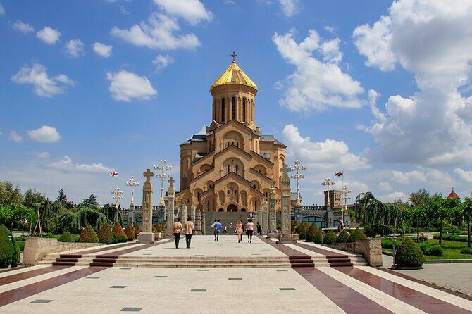 Airport Transfer: Tbilisi to Tbilisi Airport TBS by Standard Car - The Sum Up