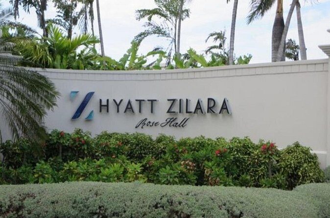 Airport transfer to and from Hyatt montego Bay - The Sum Up