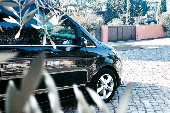 Airport Transfers - An Introduction to Silver Lane Chauffeur Airport Transfers