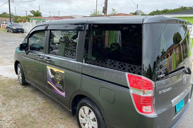 Airport Transfers & Charters - The Itinerary: What Does the Ride Look Like?