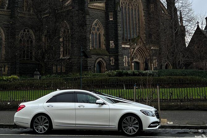 Airport Transfers - Chauffeur Car & Limo Services of Melbourne - Is the Price Worth It?