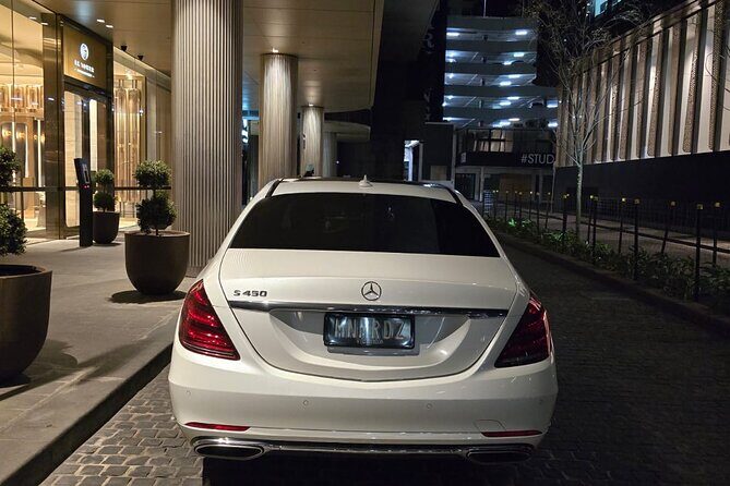 Airport Transfers - Chauffeur Car & Limo Services of Melbourne - Final Thoughts: Who Should Consider This Service?