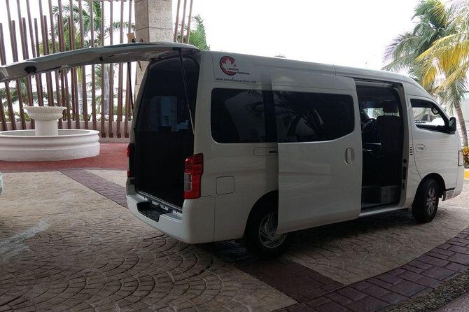 Airport Transfers to Costa Mujeres - Private van (ROUND TRIP) FLAT RATE - Key Points