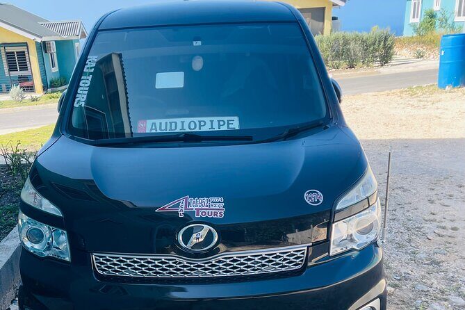 Airport Transfers to Montego Bay Negril and Ochi Hotels - Introduction